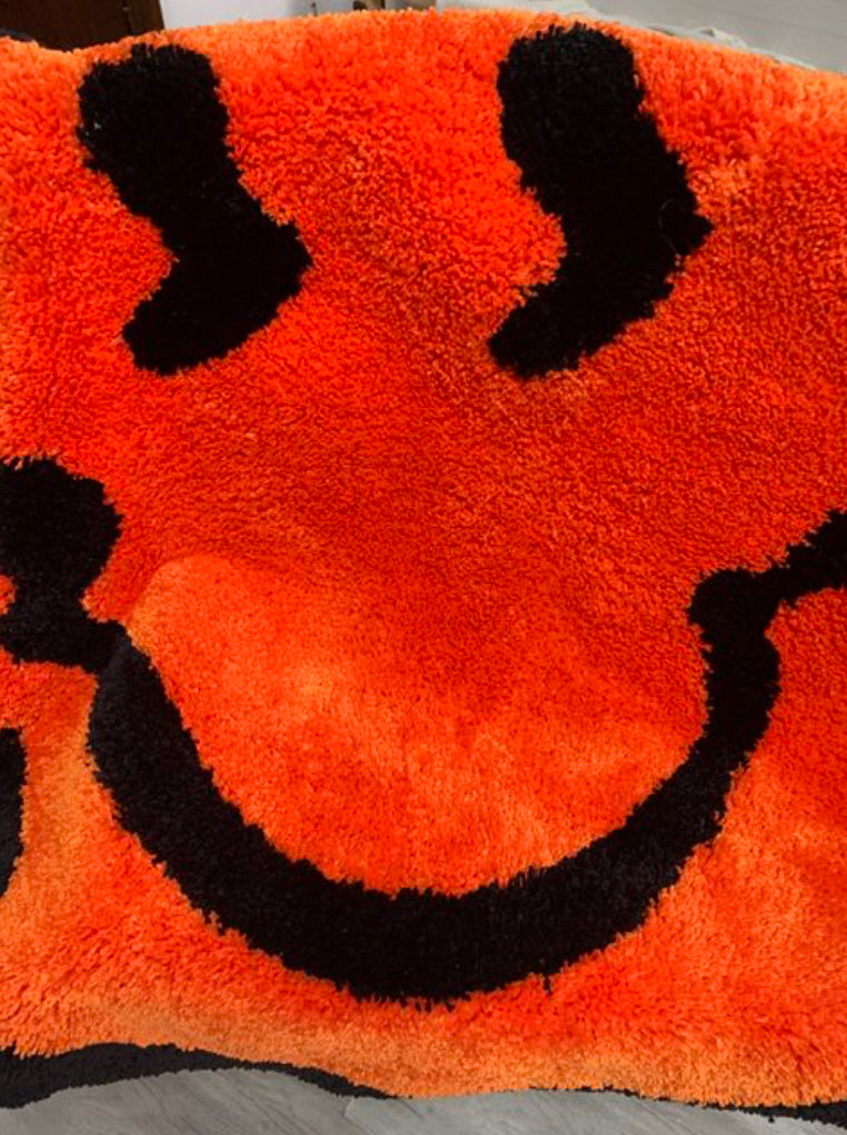 Smiley Face Rugs | Smiley Rugs - 3 Different Sizes | Rugys
